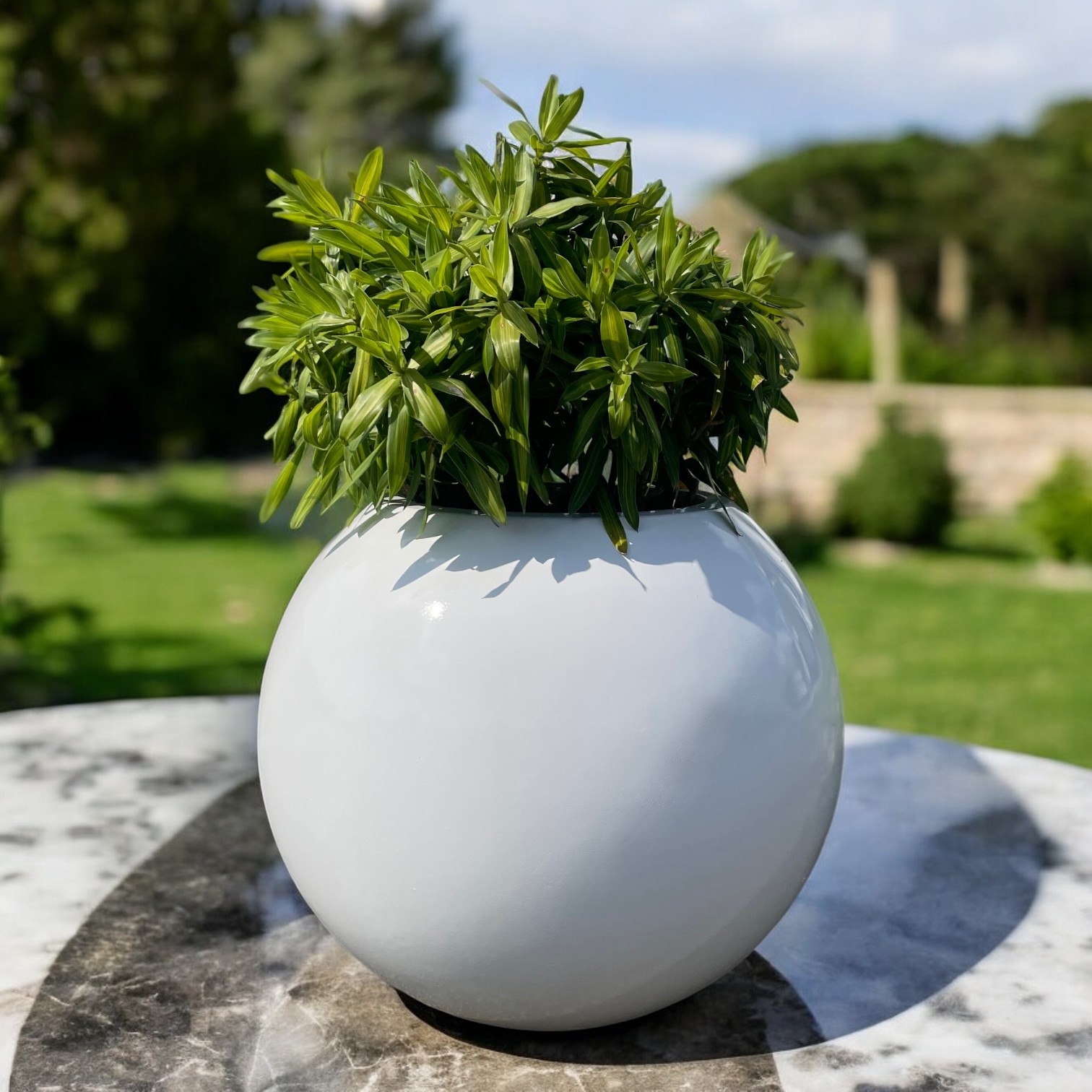 Ball-Shaped Planter (White)